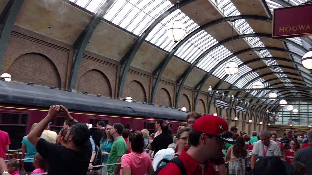 Hogwarts Express - Platform 9 3/4 - YouTube