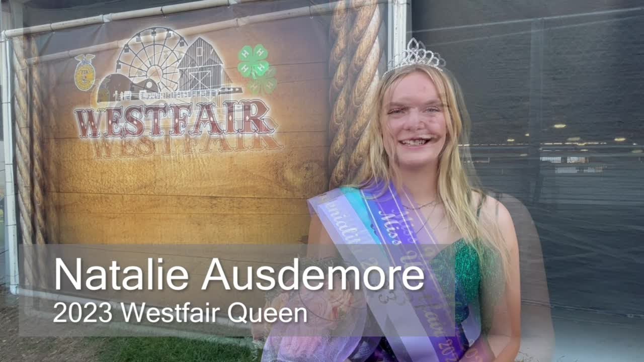 Natalie Ausdemore crowned 2023 Westfair Queen - YouTube