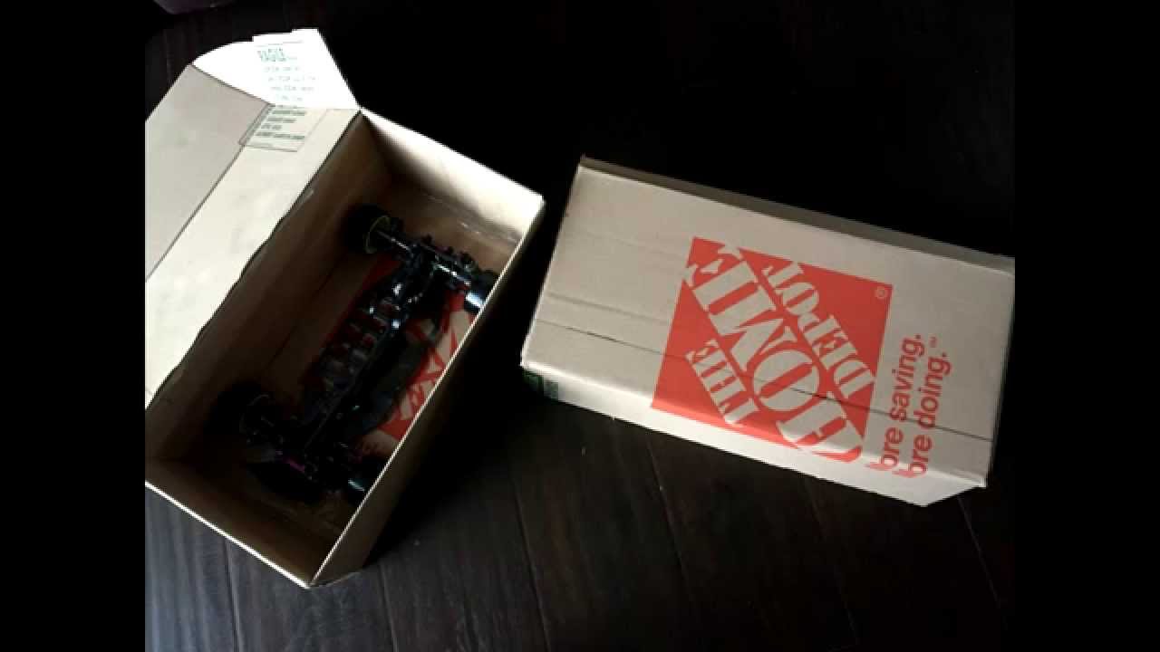 DIY RC Pit Box hacked from a moving box - YouTube