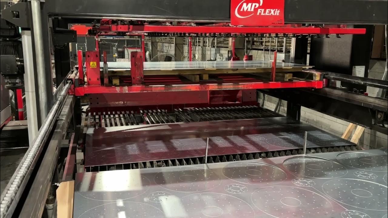 MP Flex Automation System for loading and unloading - YouTube