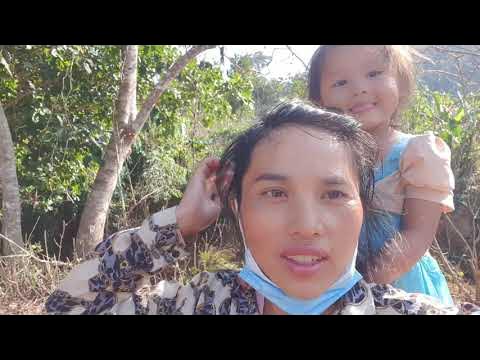 Tus niam tsev thiab niam tij nkawv mus luaj teb cog dib cog taub cog pob kws - YouTube