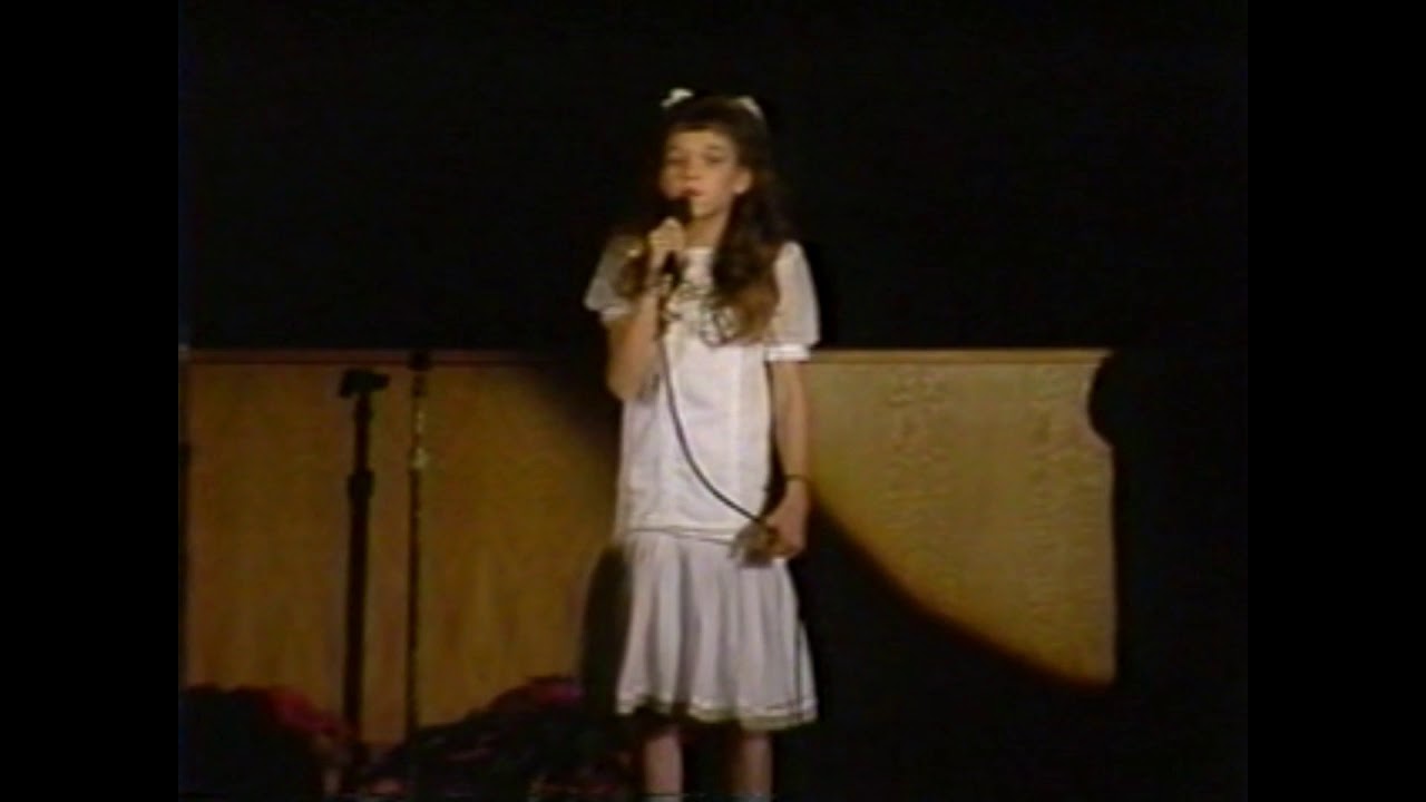 1988 Istrouma Christmas Tree - Mandy Cox - YouTube