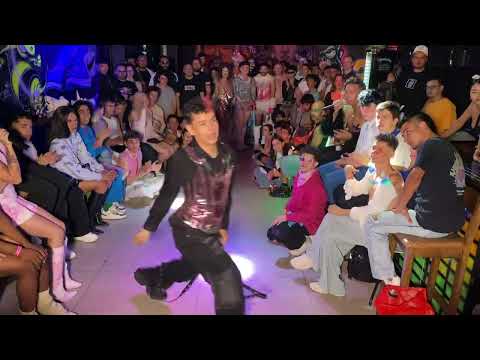 Virgin Performance / Kiki ball Unicornio x Star LATAM father Gido ...