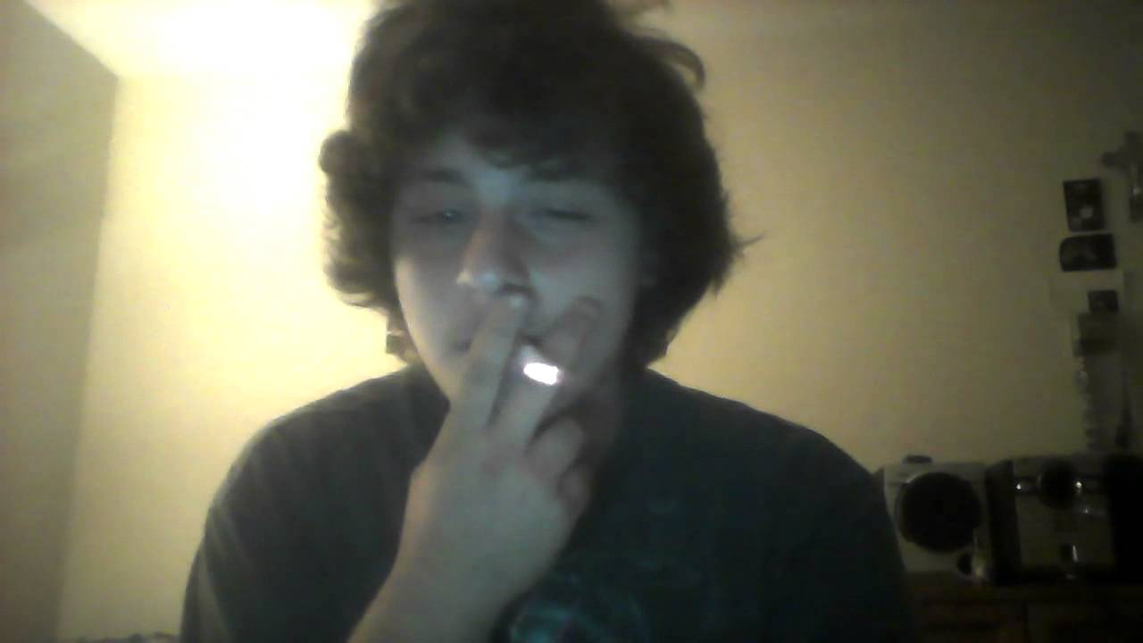 Marlboro Southern Cut Smoking Video - YouTube