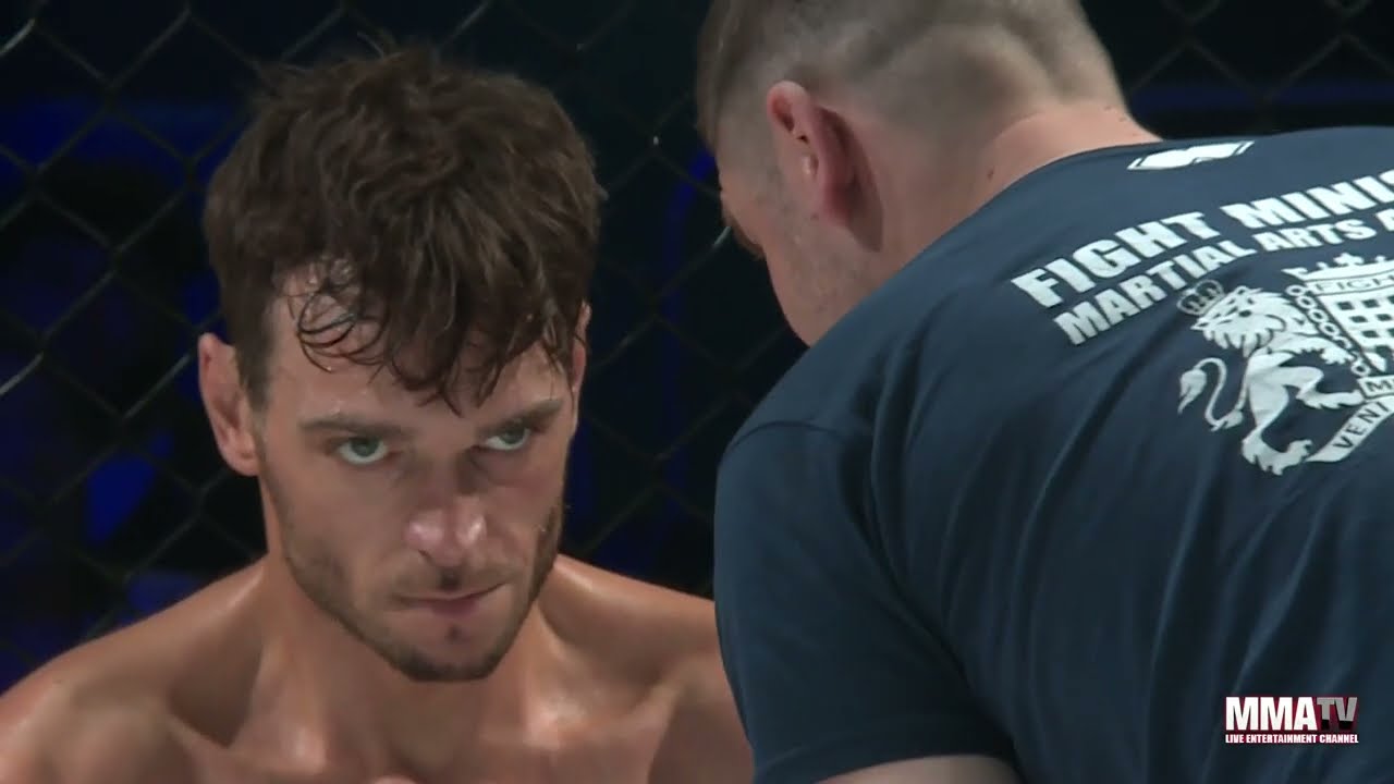 Almighty Fighting Championship 26 - Karl Dean vs Charlie Hatton - YouTube