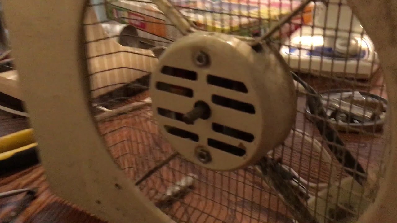 How to oil a vintage Marvin window fan - YouTube