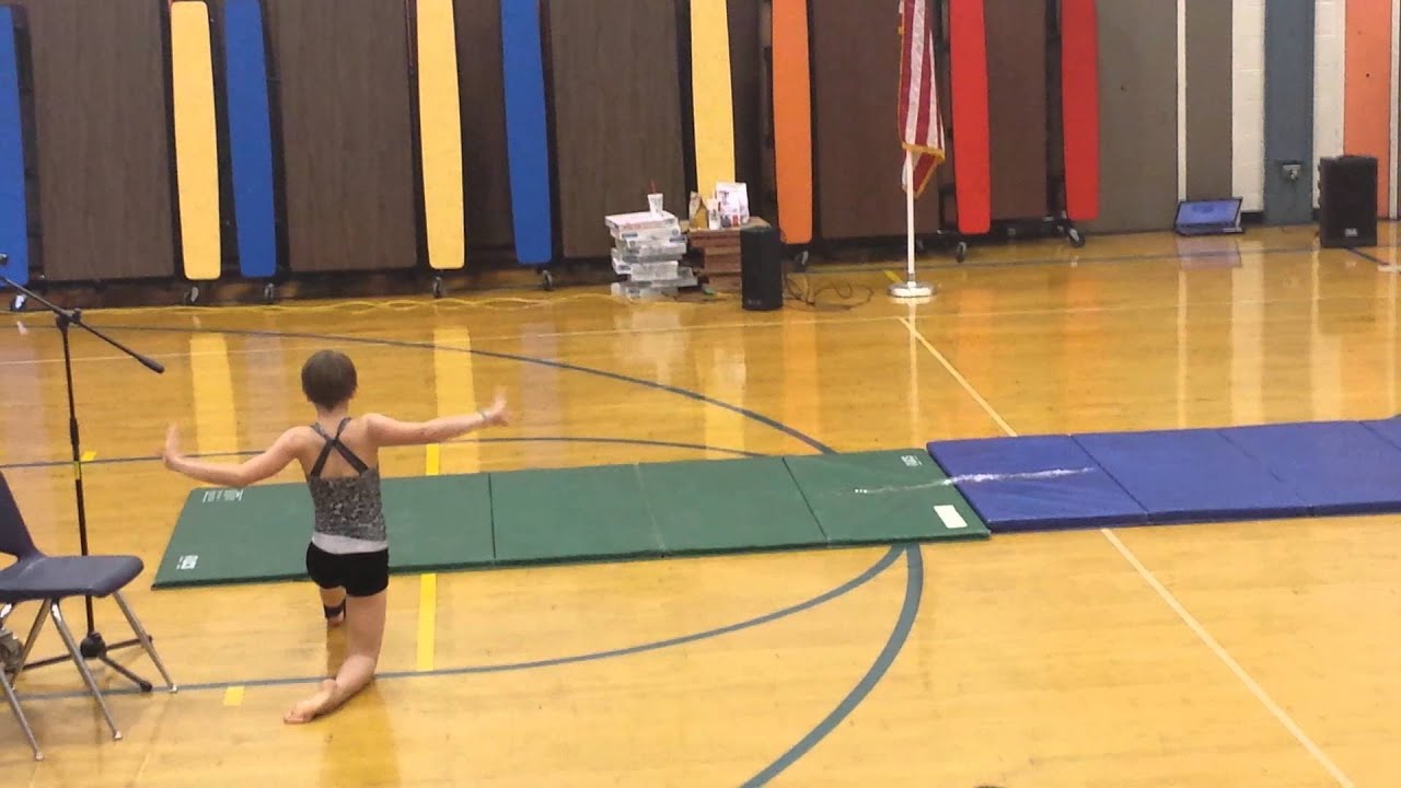 Gymnastics talent show - YouTube