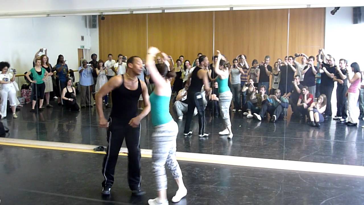 Alberto Valdes - London Cuban Salsa Congress 2011 - YouTube