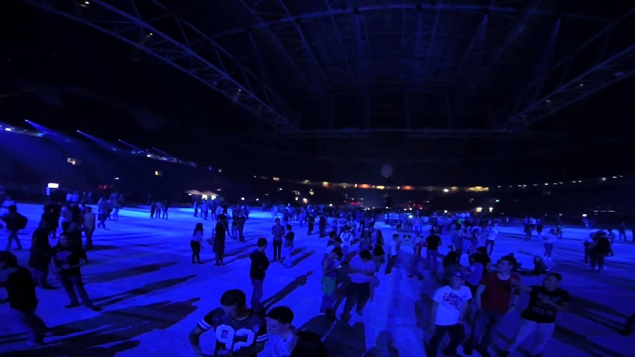 Amsterdam Music Festival 2014, 25 minutes before start - YouTube