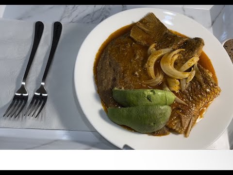 koman m fe sos pwason ak mais moulin a pwa, recette haititien/grounded ...