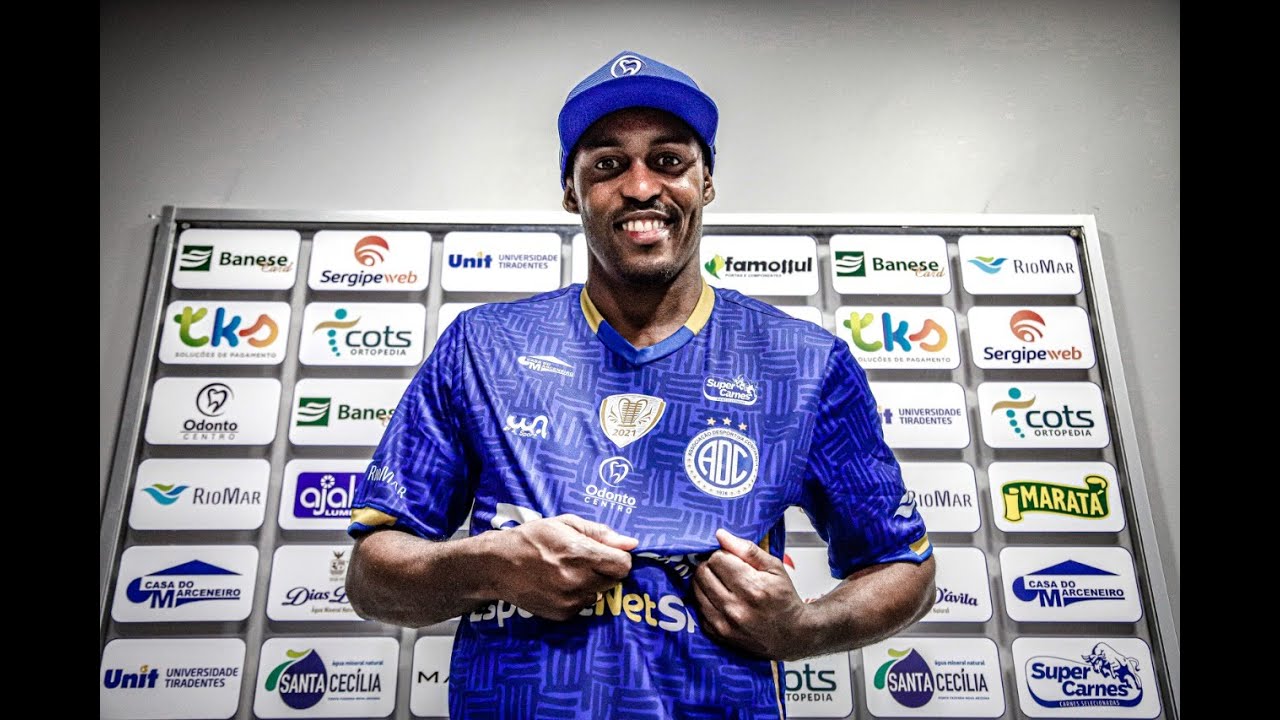 COLETIVA | Apresentação Atacante Alex Henrique (31/05/2021) - YouTube