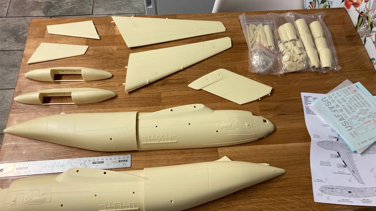 1/72 Anigrand Resin C-17A Aircraft Model Kit. The backbone of the USAF ...