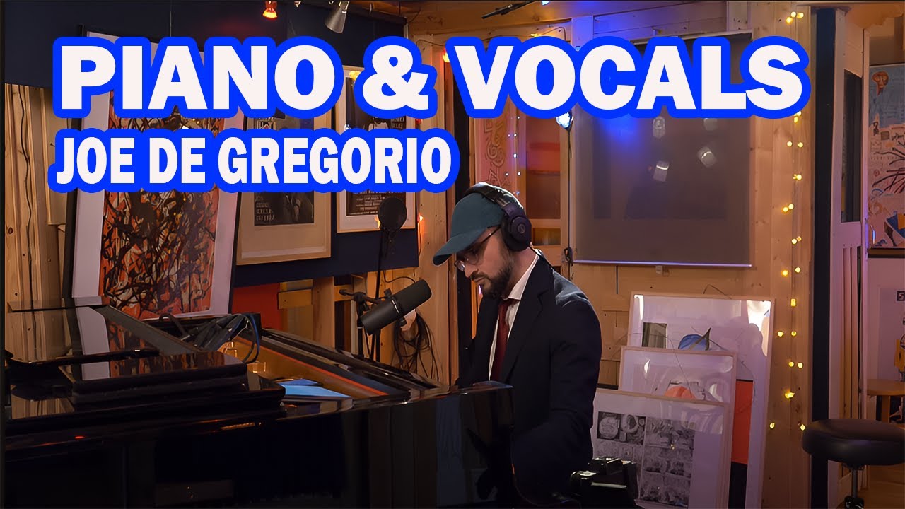 Medley Solo Piano And Vocals - Joe De Gregorio Live in Paris - YouTube
