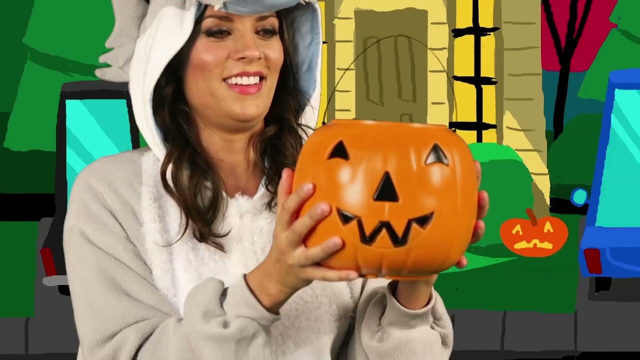 The Mystery of the Halloween Candy Thief 🍬 Ms. Booksy Bedtime Stories ...