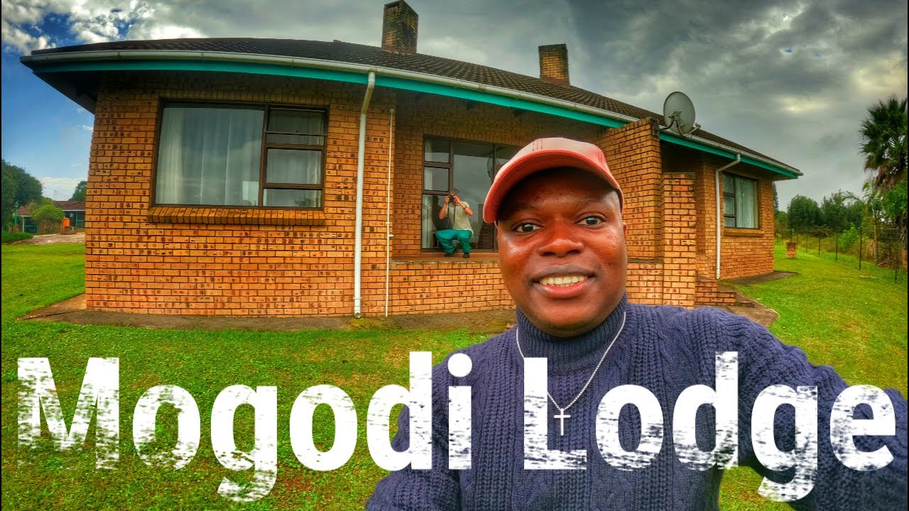 Mogodi Lodge: A lodge next to the Graskop Gorge Lift - YouTube