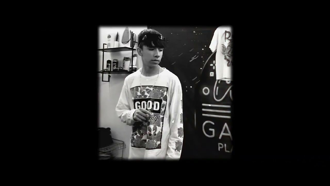 Lil Castro - Leave Me Alone (Official Visualizer) - YouTube
