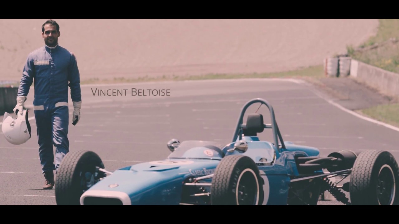 Classic Racing School - Crosslé 90F - Circuit de Charade - Teaser - YouTube