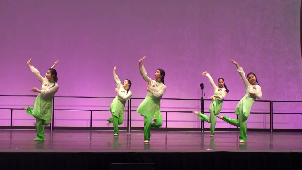 NYCCC 2018 Lunar New Year Show @ Winter Garden - Spring Girls Folk ...