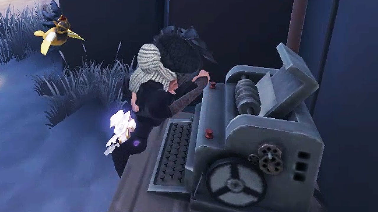 Perfumer destroys cipher machine / Bug / Identity V - YouTube