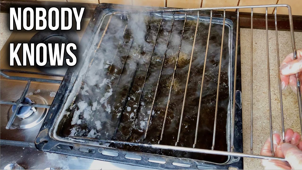 Put Your Oven Rack in This Solution 💥 And You Won't Have to Scrub It ...