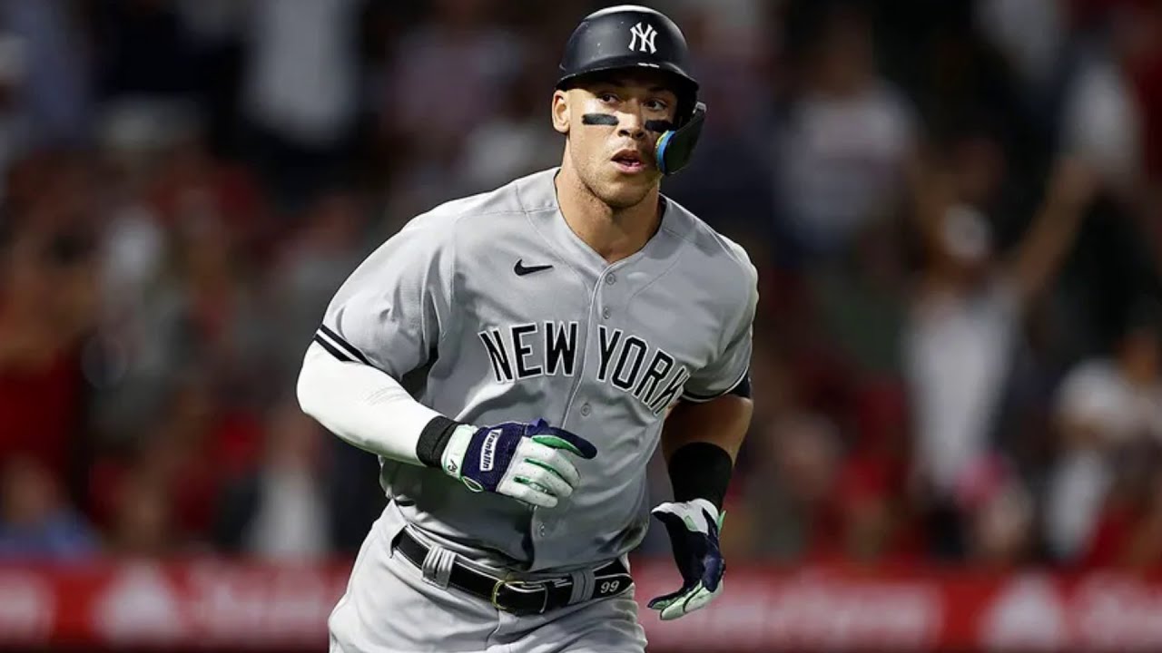 8 minutes of Aaron Judge hitting CLUTCH home runs - YouTube