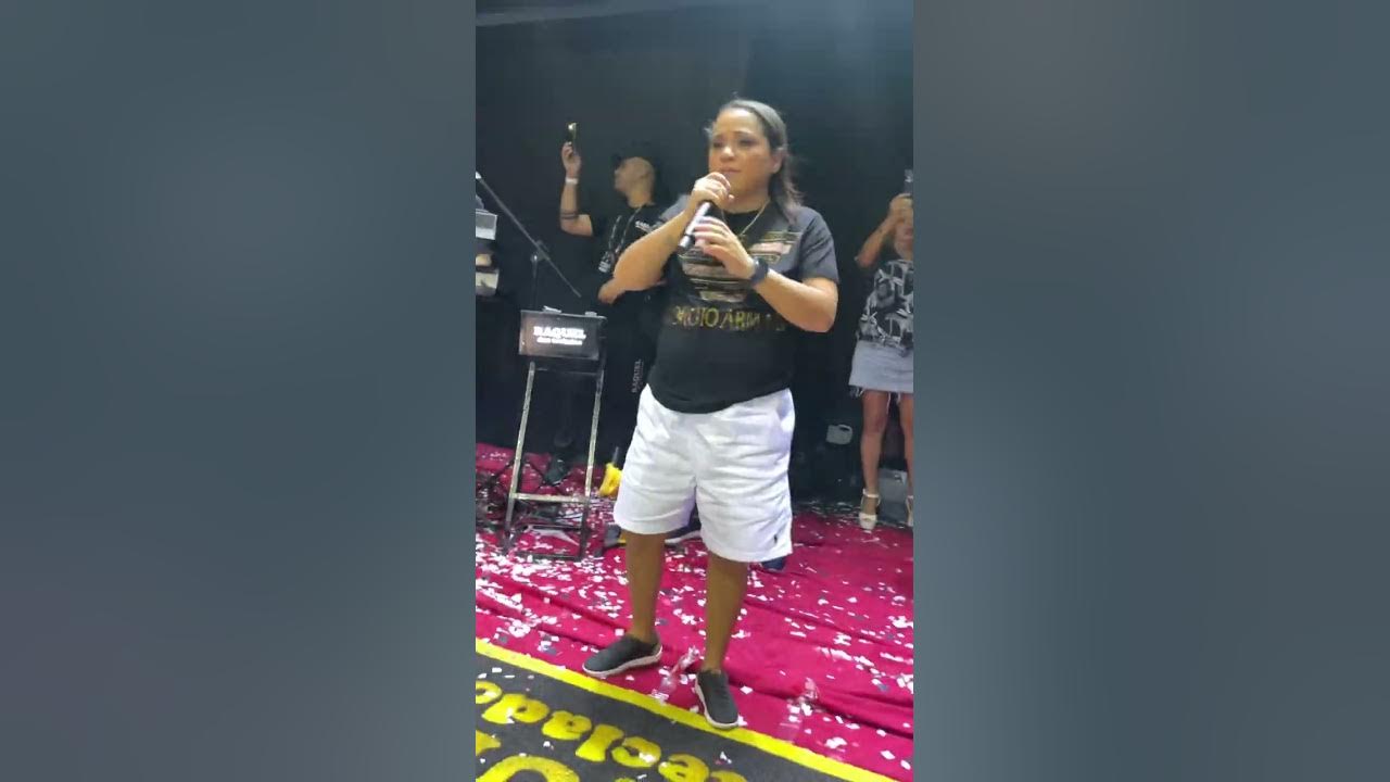 SHOW DE RAQUEL DOS TECLADOS AO VIVO - YouTube