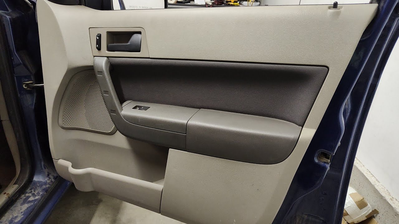 2008 - 2011 Ford Focus Door Panel Removal - YouTube