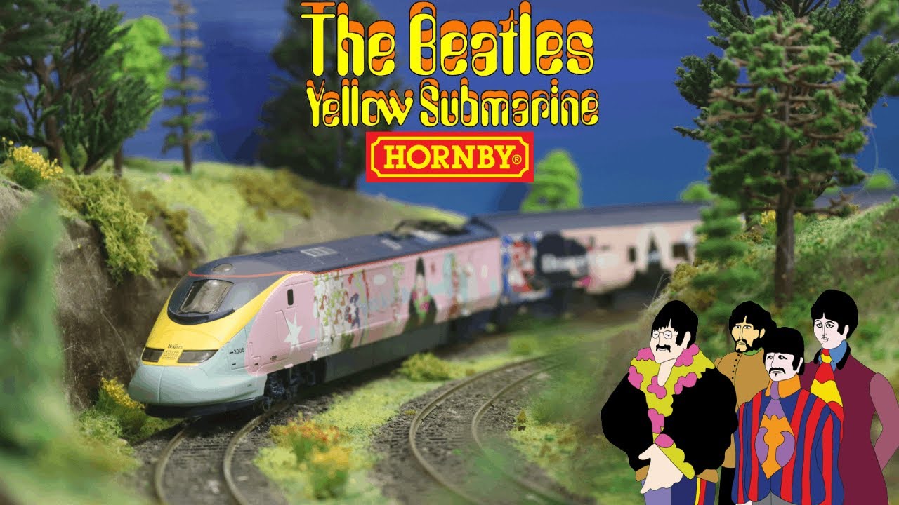 Unboxing The Hornby Beatles "Yellow Submarine" Eurostar Train Set - YouTube