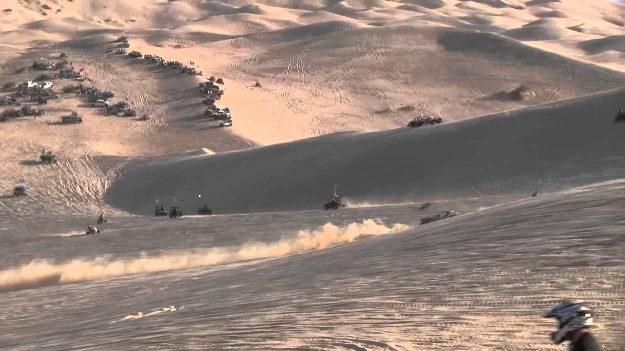 Glamis dune buggies. Buggy flips at the end of the clip - YouTube