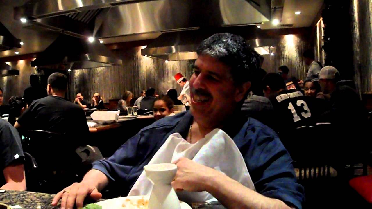 Chef throwing food at us - YouTube