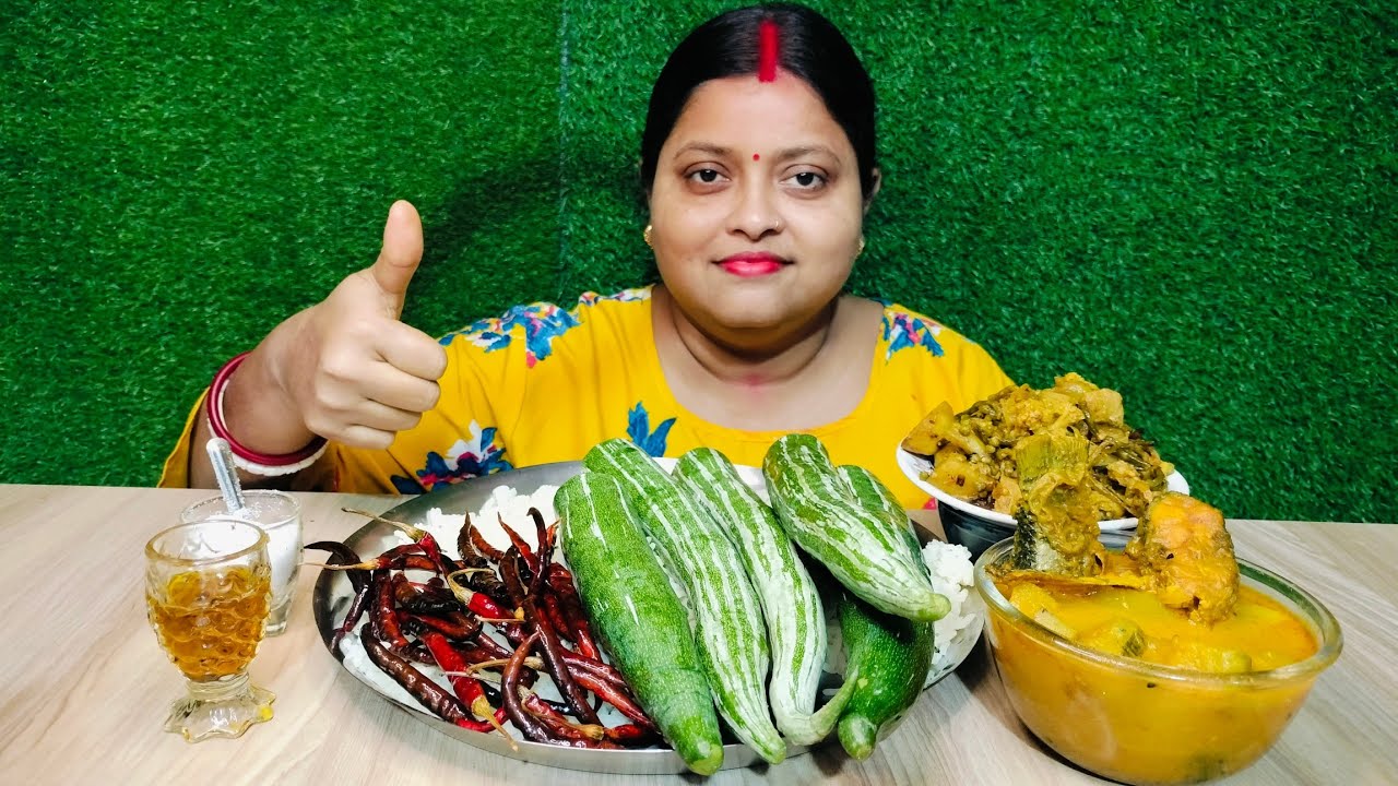 EATING SPICY 🔥 HUPA/CHICHINGA VORTA CHINGRI 🦐MACHER CHORCHORI AND ...