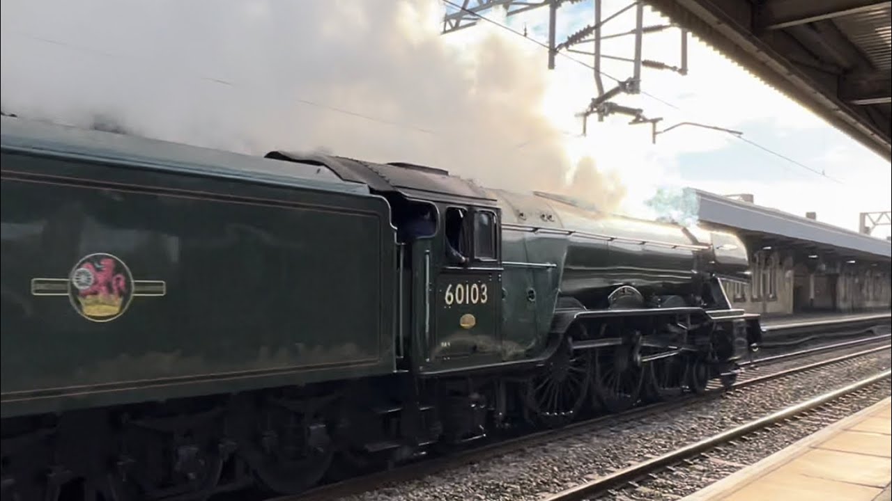 Trains at Nuneaton Flying Scotsman HST rail adventure class 56 and more ...