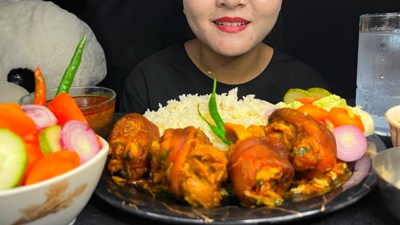 COKING & EATING PORK FEET || PORK FEET CURRY || SPICY PORK FEET EATING ...