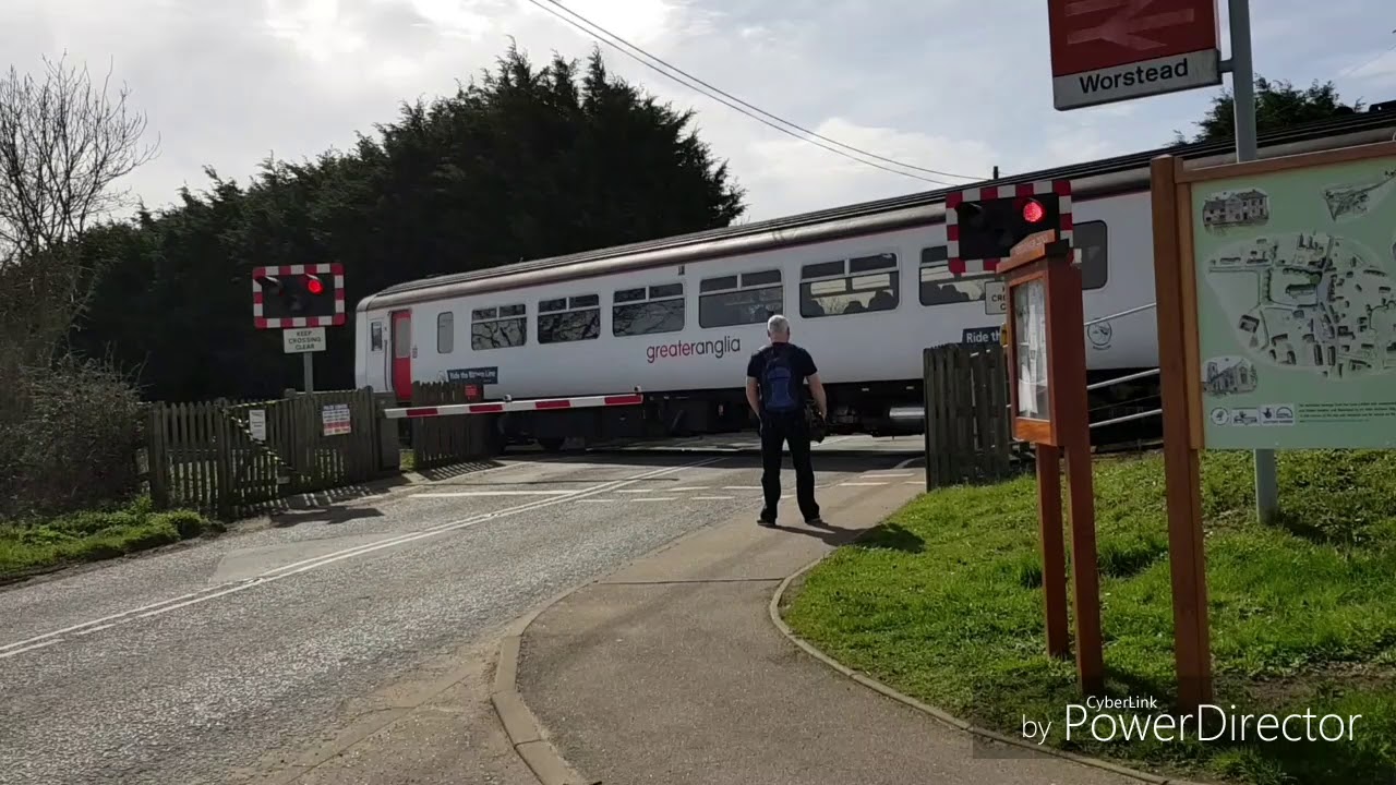 Worstead Village Stroll Norfolk March 2019 - YouTube