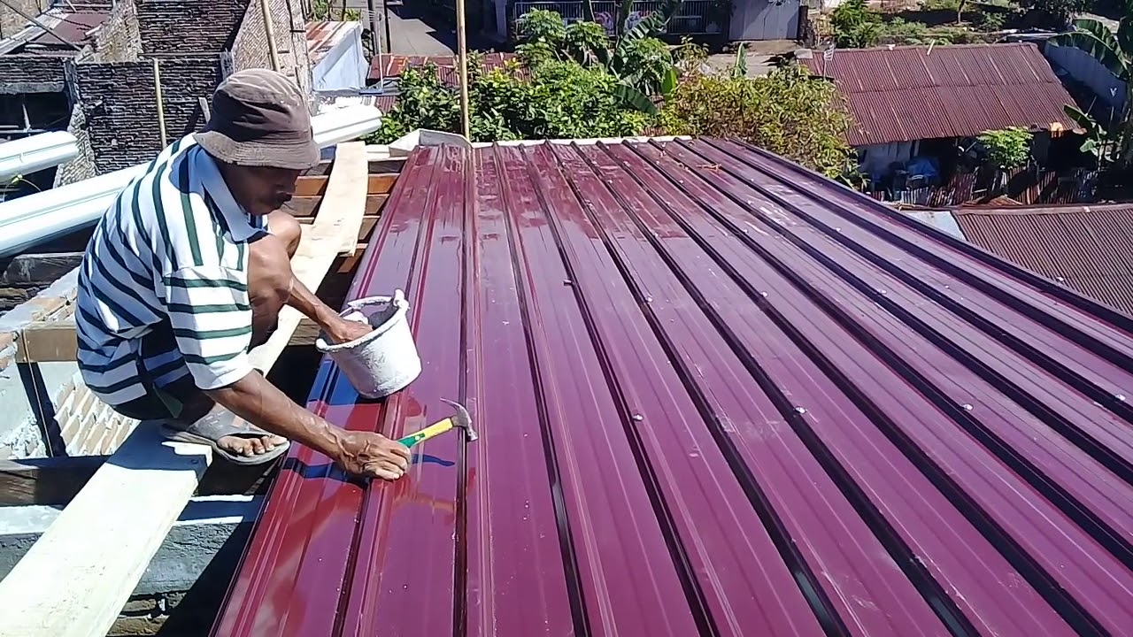 Cara Memaku Seng Spandek Dengan Benar - YouTube