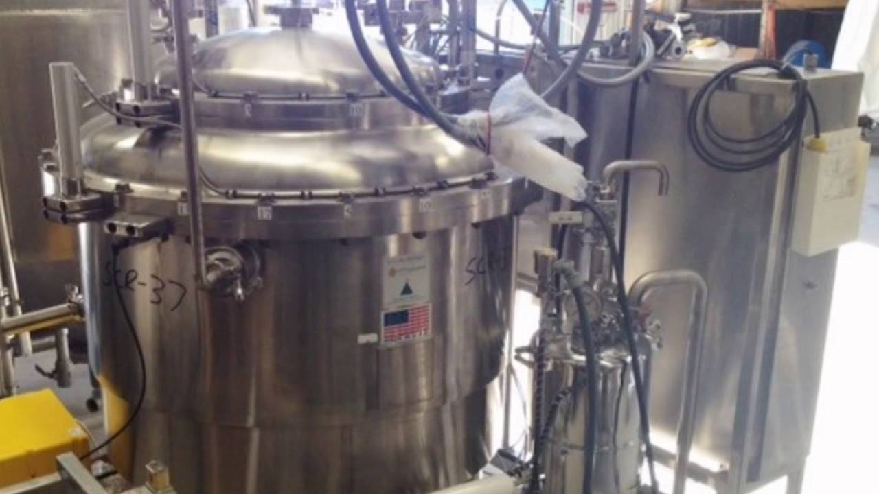 Sweco PharmASep Vibro-Energy Filter Dryer - YouTube