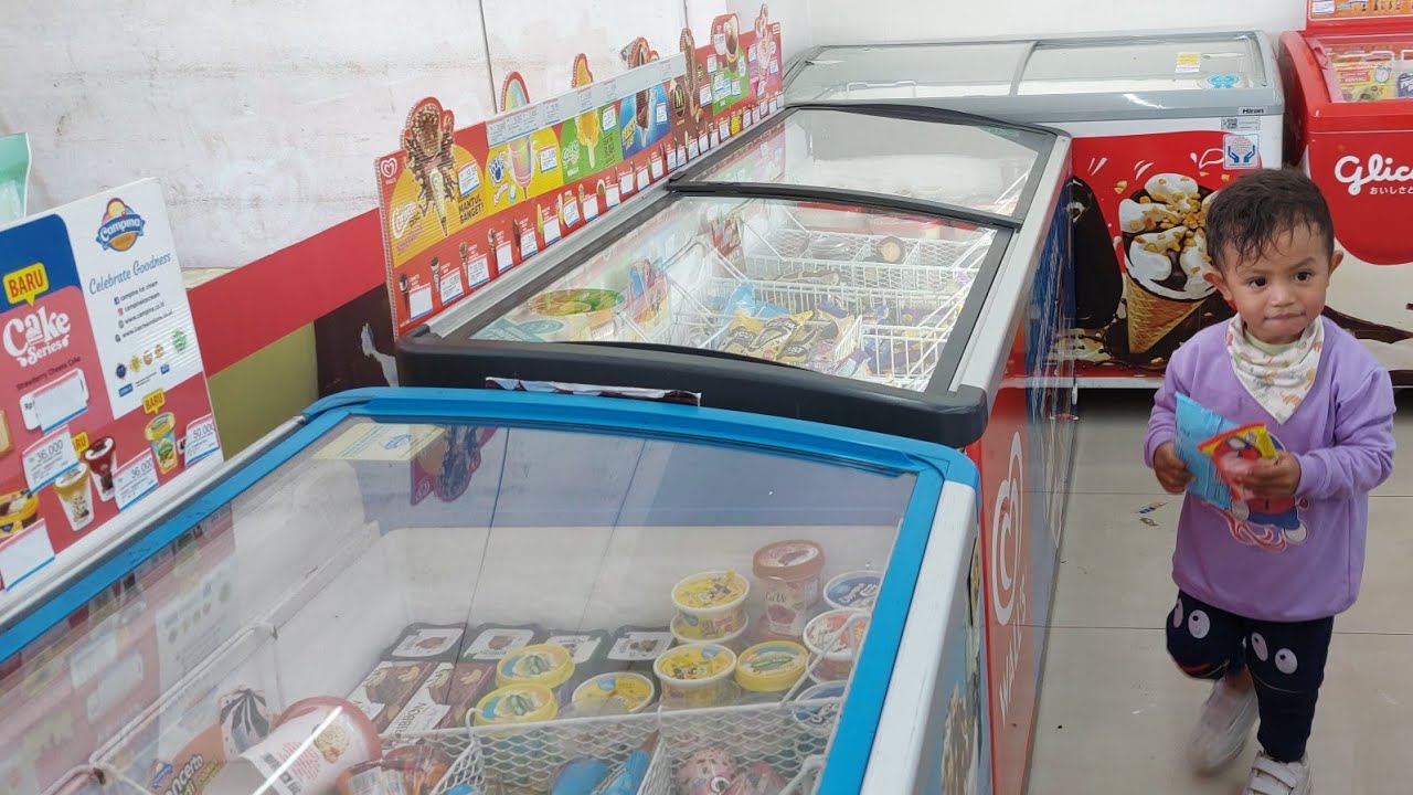 Beli Es Krim Karakter Spiderman, Es Krim Spongebob dan Ice Cream Hula ...