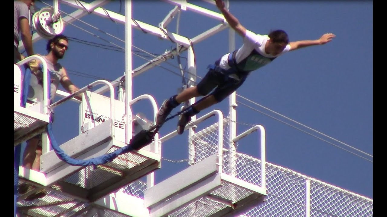 Great Canadian Bungee Amazing Bungee jump - YouTube
