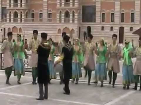 © ➪ Şərur Yallı Ansanblı