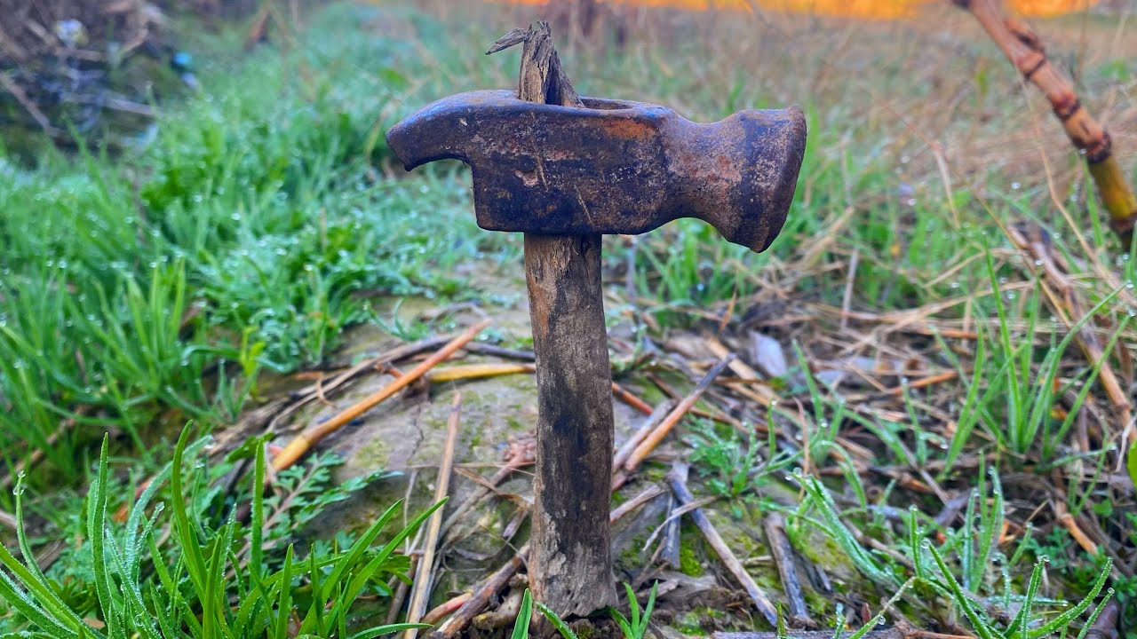 Extremely Rusty and Broken Hammer Restoration on Basic Tools - YouTube