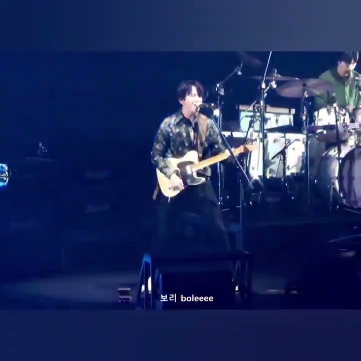 CNBLUE AUTUMN CONCERT in Japan (Fancam)#trigger - YouTube
