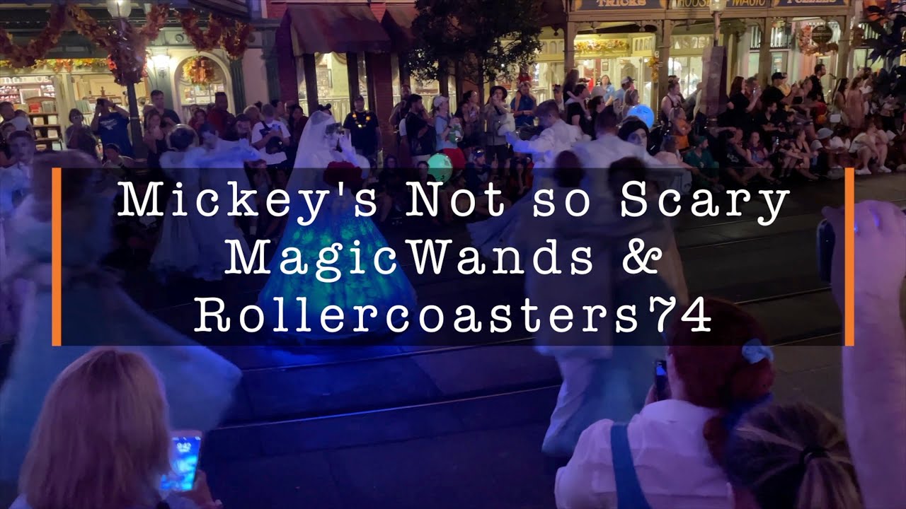 Disney World MNSSHP Magic Kingdom Sept 2022 - YouTube