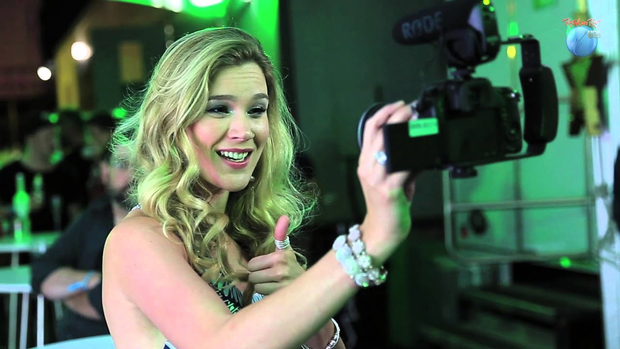 Joss Stone Backstage Interview | Rock in Rio USA - YouTube