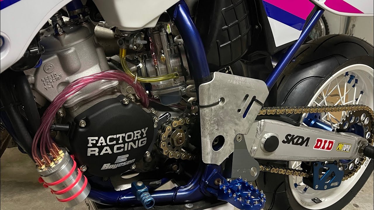 She’s finally done! | '97 YZ125 Supermoto conversion! - YouTube