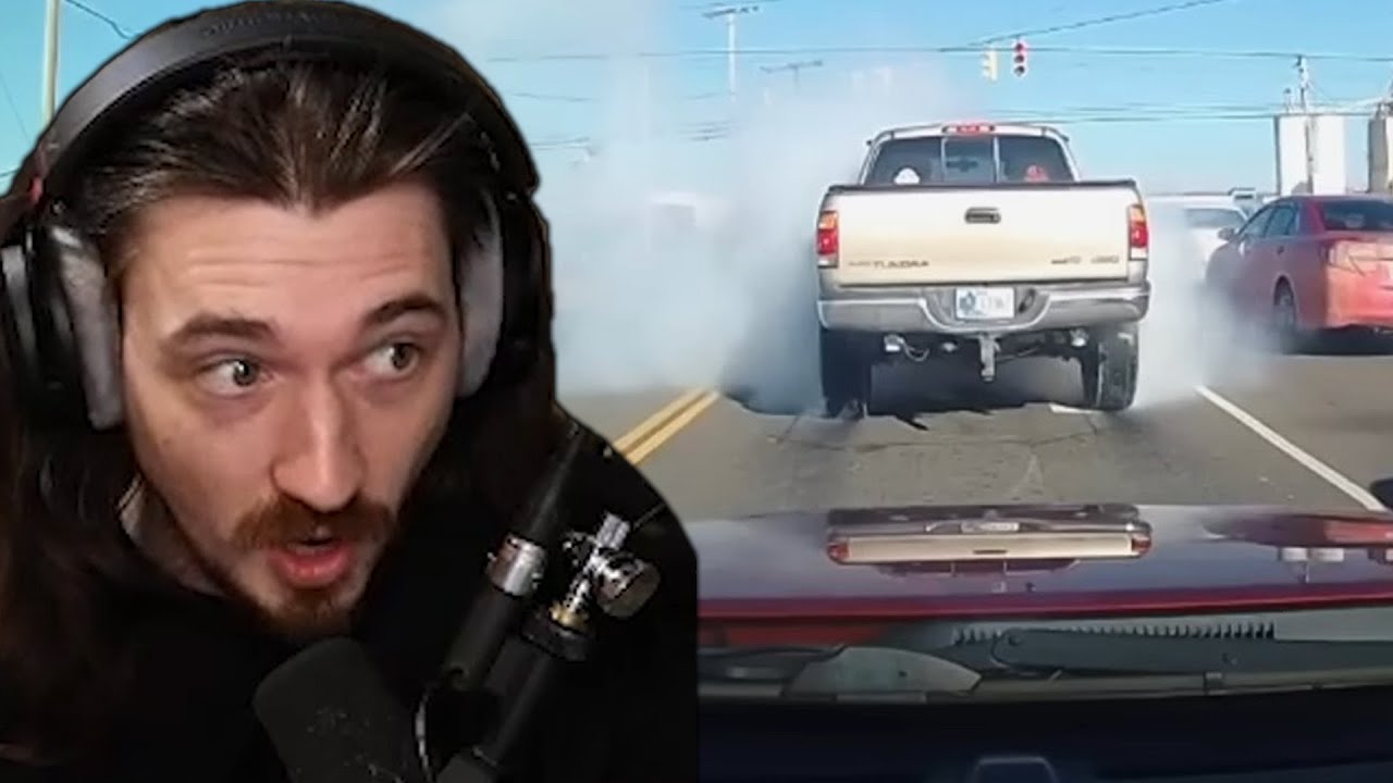 Watching INSANE Road Rage... These people are crazy - YouTube