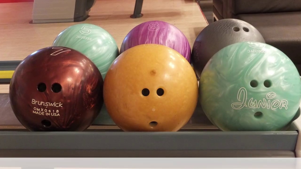 Bowling Base - Mehr als nur Bowling in Wolfenbüttel - YouTube