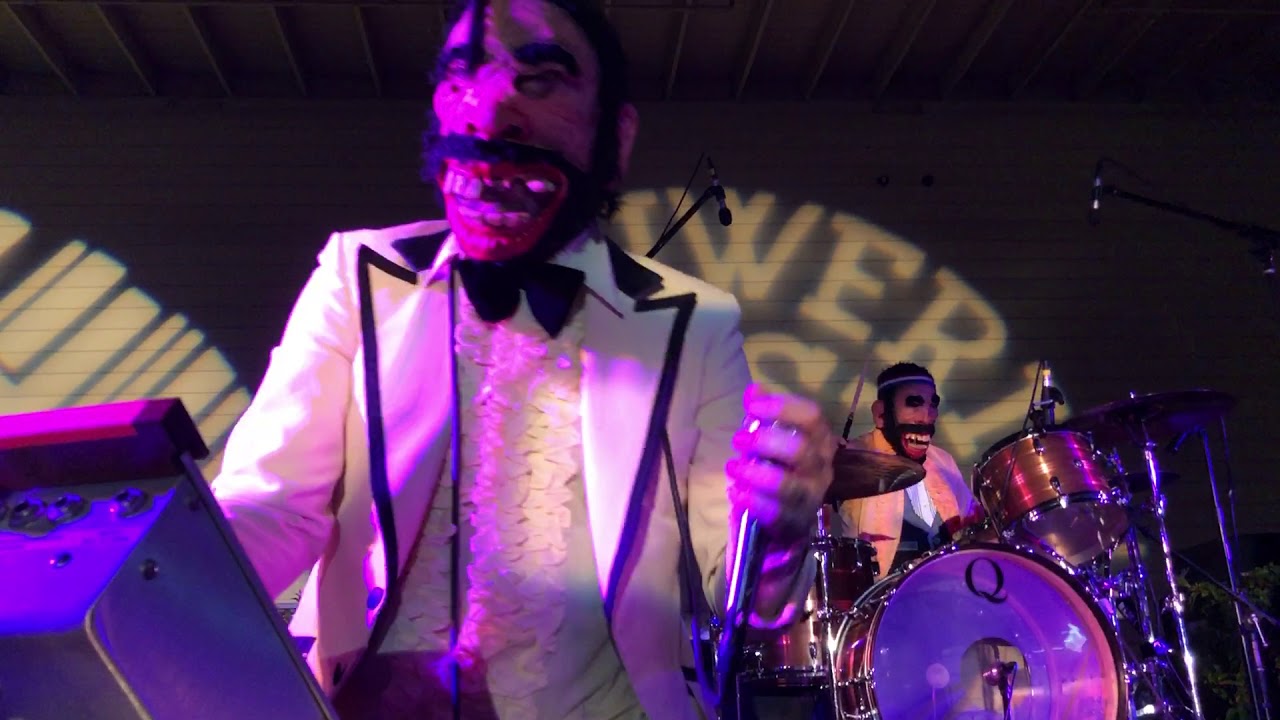 Fartbarf "Project Bluebook" @ Warehouse 9 Brouwerij West 07-13-2019 ...