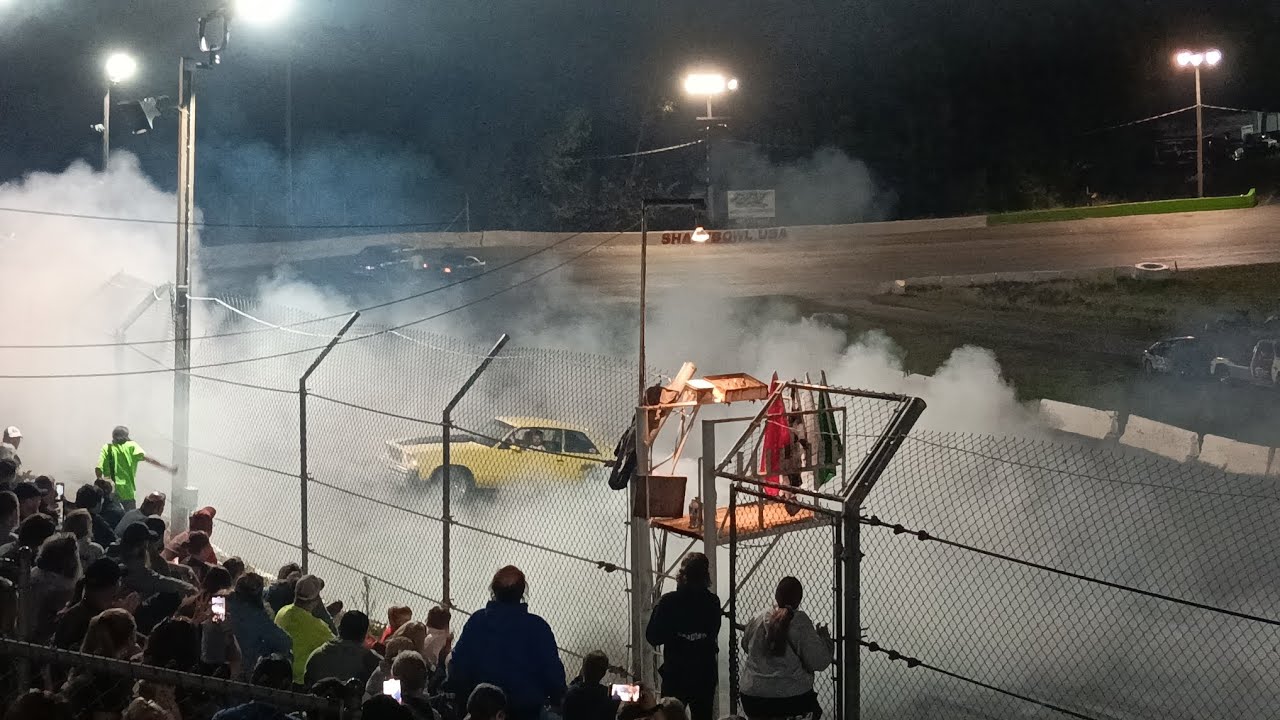 (My Pov) 9/30/23 Shadybowl Speedway Burnout Contest - YouTube