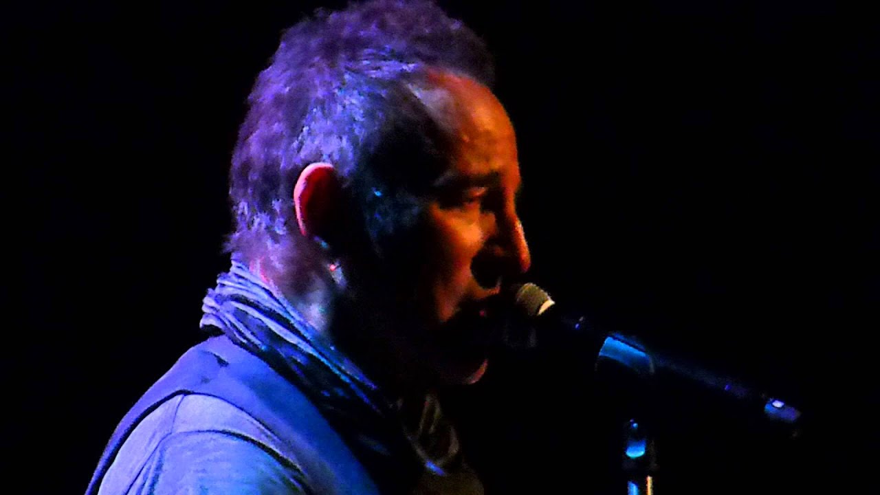 Bruce Springsteen "Independence Day" St.Paul,Mn 2/29/16 HD - YouTube