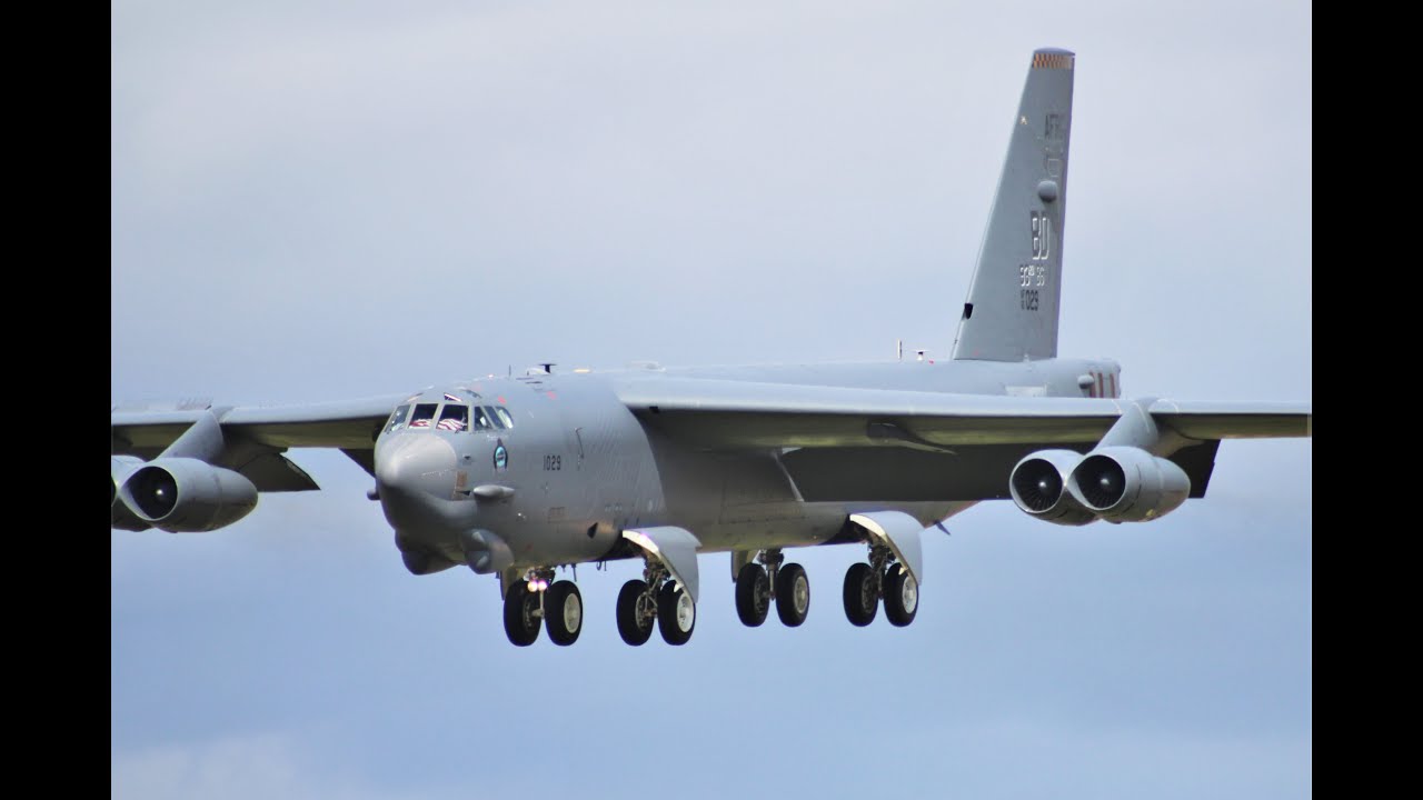 Highlights from RIAT 23 including amazing USAF B-52 take off and ...